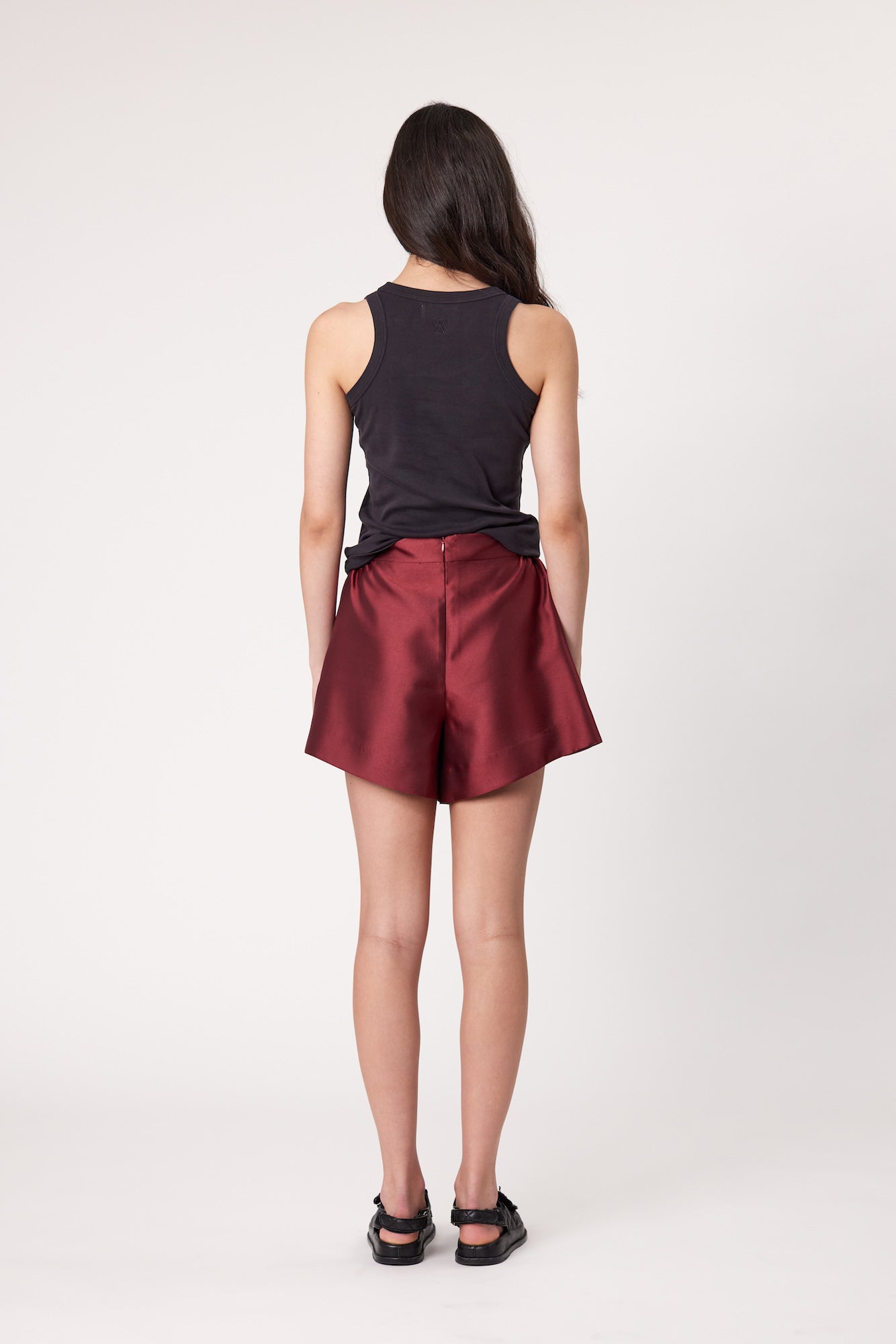 Remain Drew Tank Black – Garwood Boutique